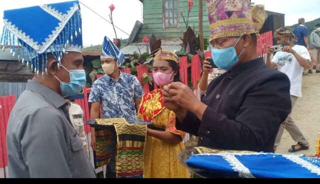 Reses AH di Disambut Antusias Gembira Warga Desa Dombu, Keluhan Mereka ...